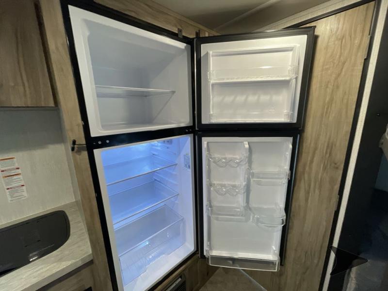PALOMINI REAL LITE RL189 | RV Gulf