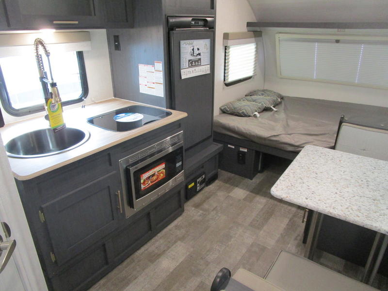 FOREST RIVER R-POD 180 | RV Gulf