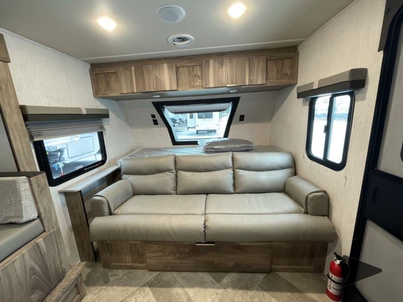PALOMINI REAL LITE RL189 | RV Gulf